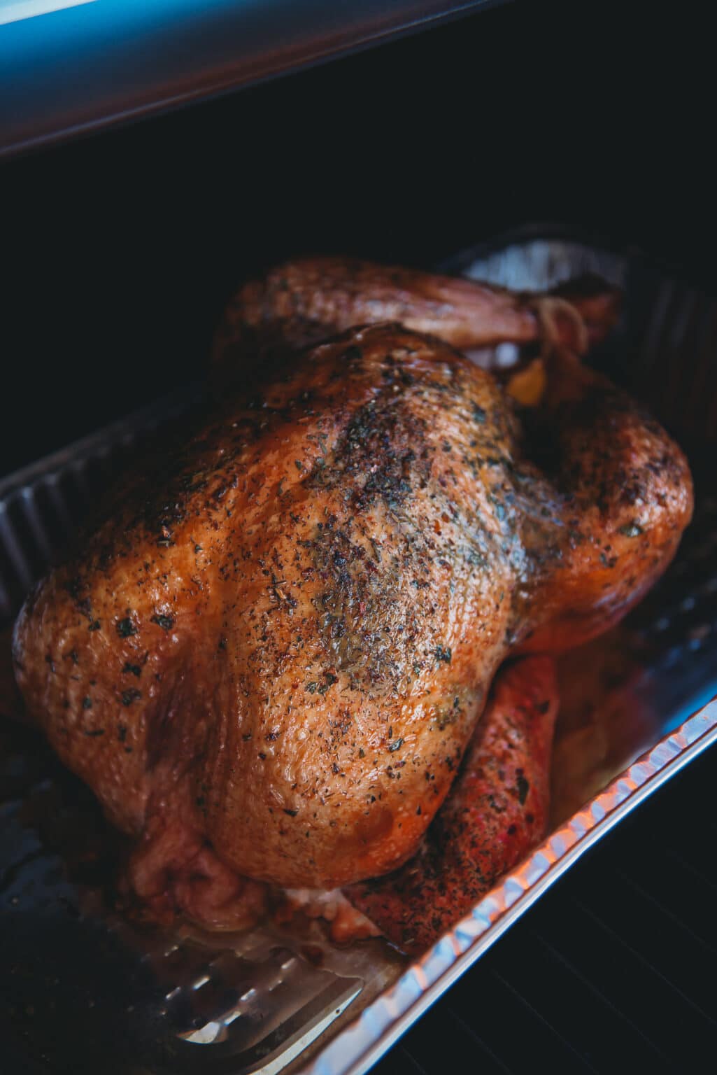 Grilling Guide: The Best Wood For Smoking Turkey 🦃