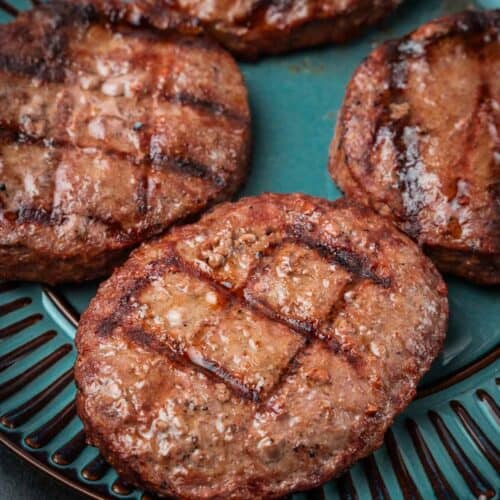 Burger Temperatures Guide: How to Cook Every Burger Perfectly - Girl ...