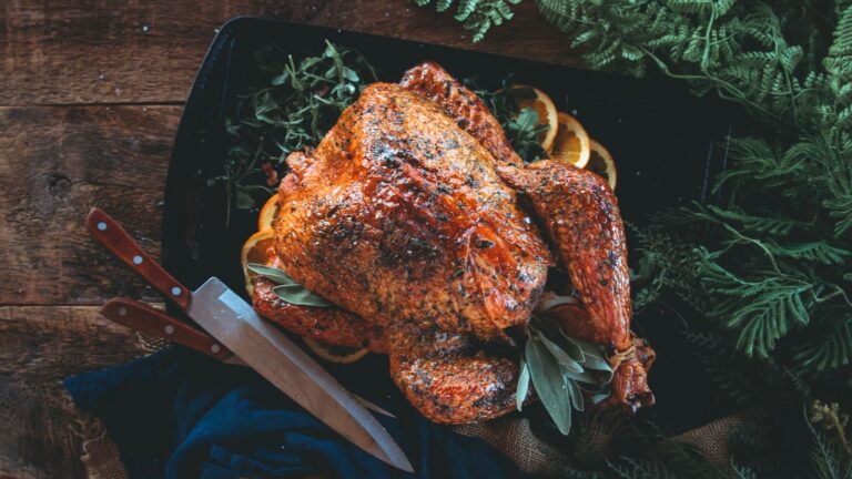 25 Thanksgiving Recipe Ideas for the Ultimate Holiday Dinner - Girl ...