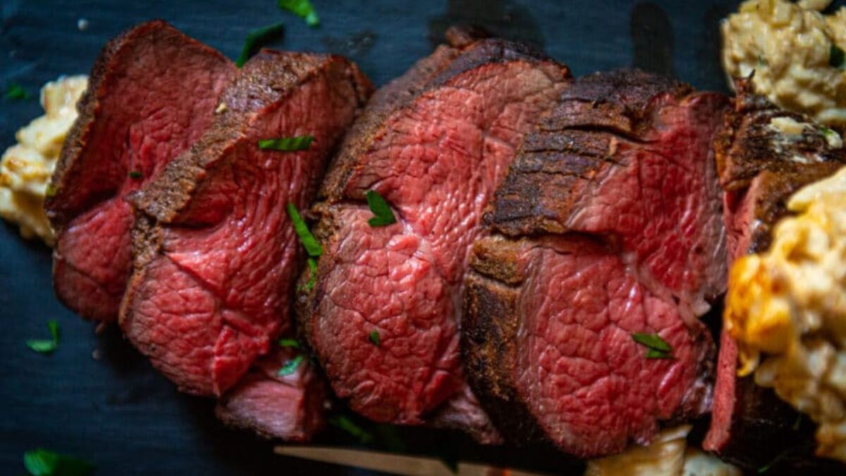 The Grinch's Guide to Perfect Roast Beast - Girl Carnivore