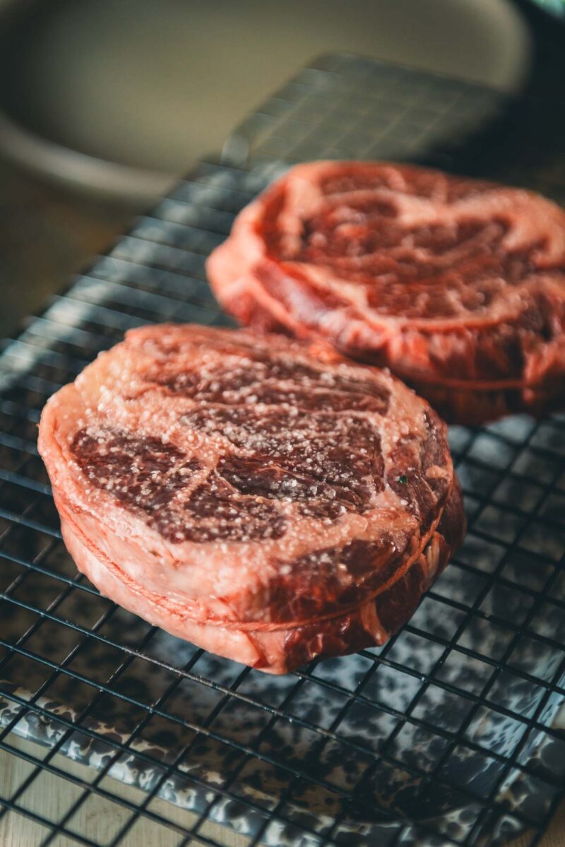 How to Cook Chuck Eye Steak (That’s Just as Juicy as Ribeye) 🥩 - Girl ...