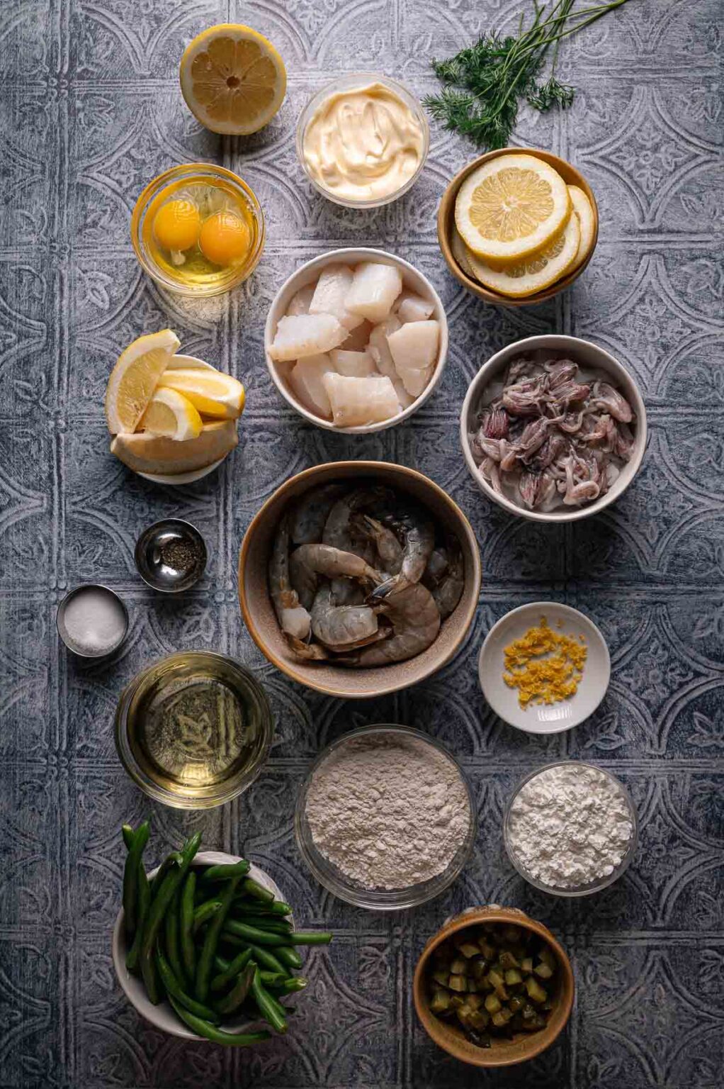 Crispy Fritto Misto with Lemon Dill Tartar Sauce (Italian Fried Seafood ...