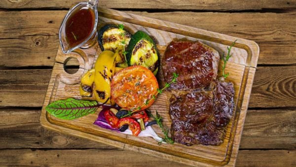 How to build the perfect BBQ plate - Girl Carnivore